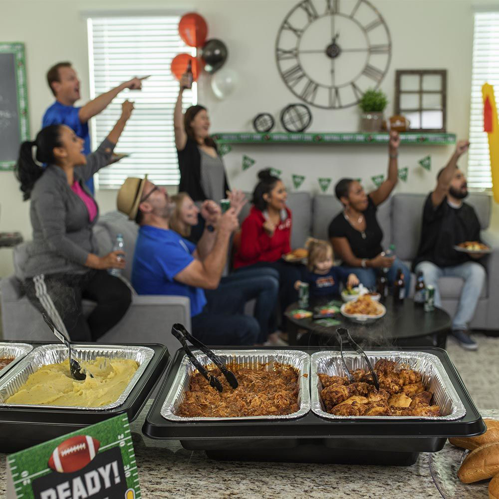 The Easiest Way to Serve Hot Food This Catering Season