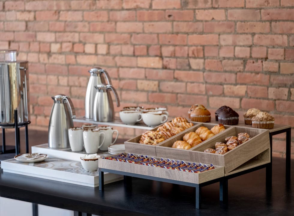 How to Build a Show-Stopping Buffet