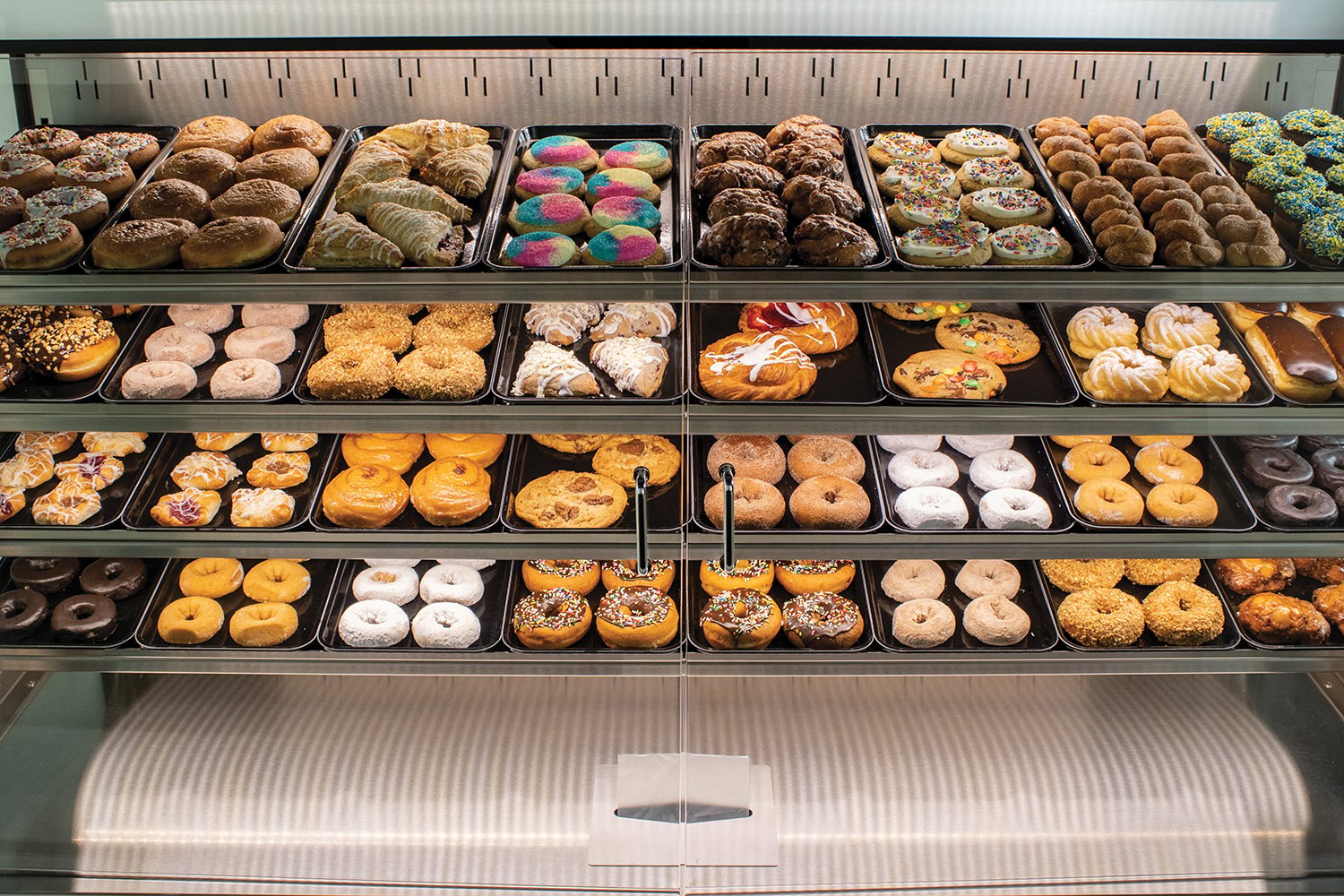Expert Merchandising Tips to Boost Business