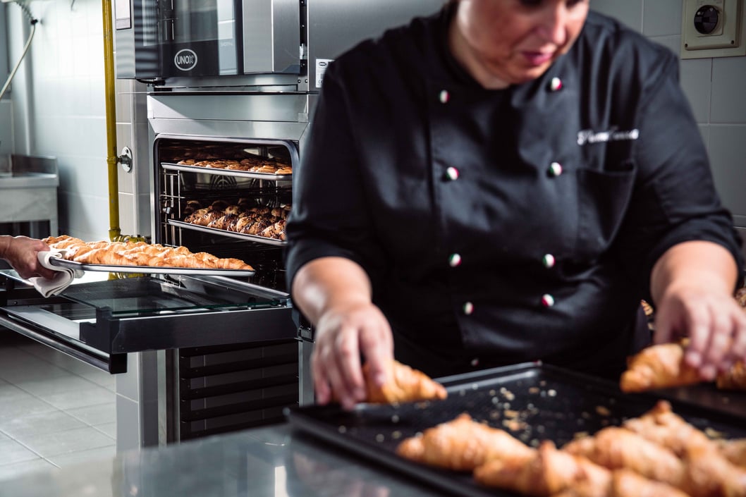 The Smart Countertop Convection Oven Every Kitchen Needs
